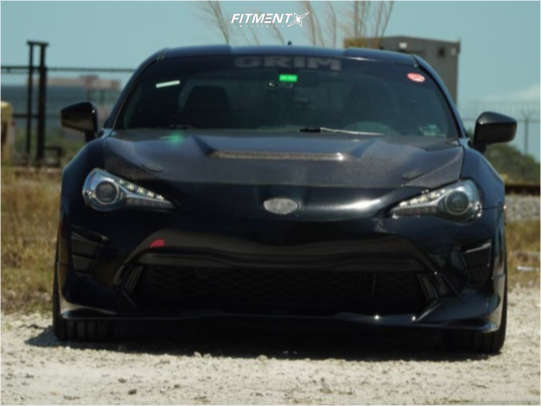 2019 Toyota 86 Base with 18x8.5 Aodhan Ds05 and Falken 235x40 on ...