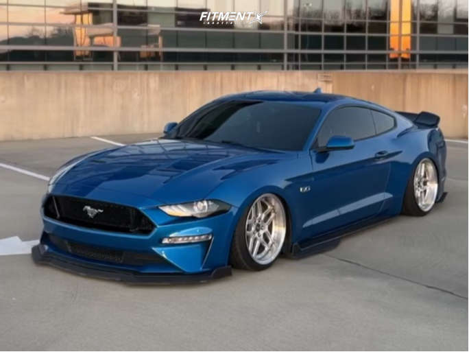 2020 Ford Mustang GT with 19x10.5 ESR Cs15 and Nitto 245x35 on Air ...
