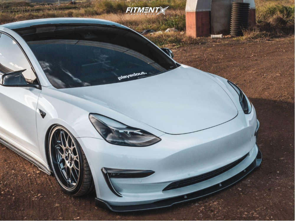 2021 Tesla 3 Long Range with 19x10 BBS Rgr and Falken 265x30 on Air ...