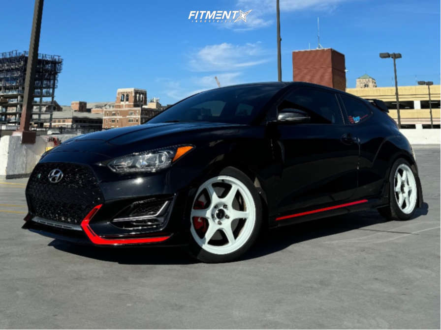 2022 Hyundai Veloster N Base with 18x8.5 Konig Hexaform and Continental ...