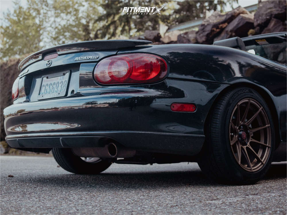 2005 Mazda Miata Mazdaspeed with 15x8 Advanti Racing Storm S2 and ...
