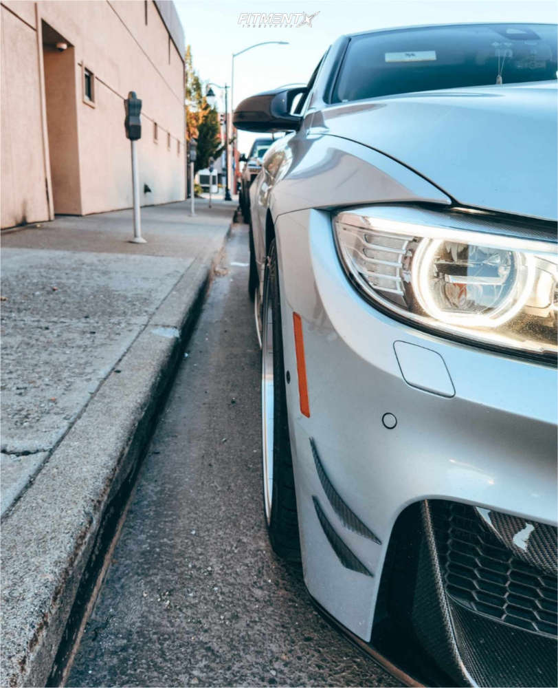 2015 BMW M4 Base with 19x10 ESR Cr1 and Kumho 275x30 on Stock ...