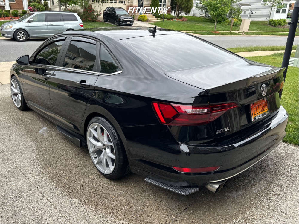 2021 Volkswagen Jetta SE with 18x9.5 ESR Rf2 and Toyo Tires 225x40 on ...