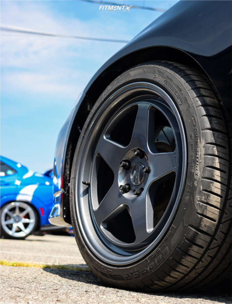 2004 Acura RSX Type-S with 18x9 Kansei Knp and Cooper 235x40 on ...