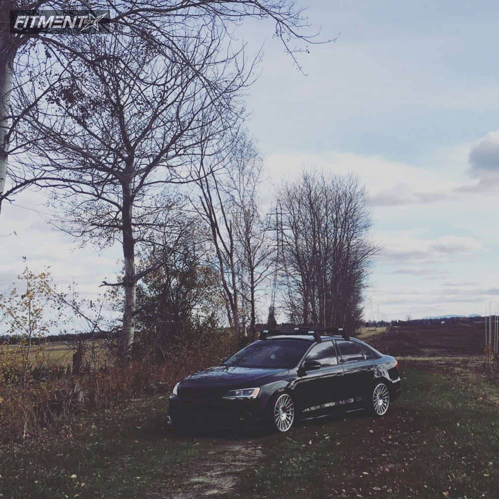 2013 Volkswagen Jetta SEL with 19x8.5 Rotiform Ind-t and Autoguard ...
