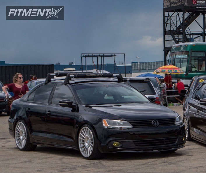 2013 Volkswagen Jetta SEL with 19x8.5 Rotiform Ind-t and Autoguard ...