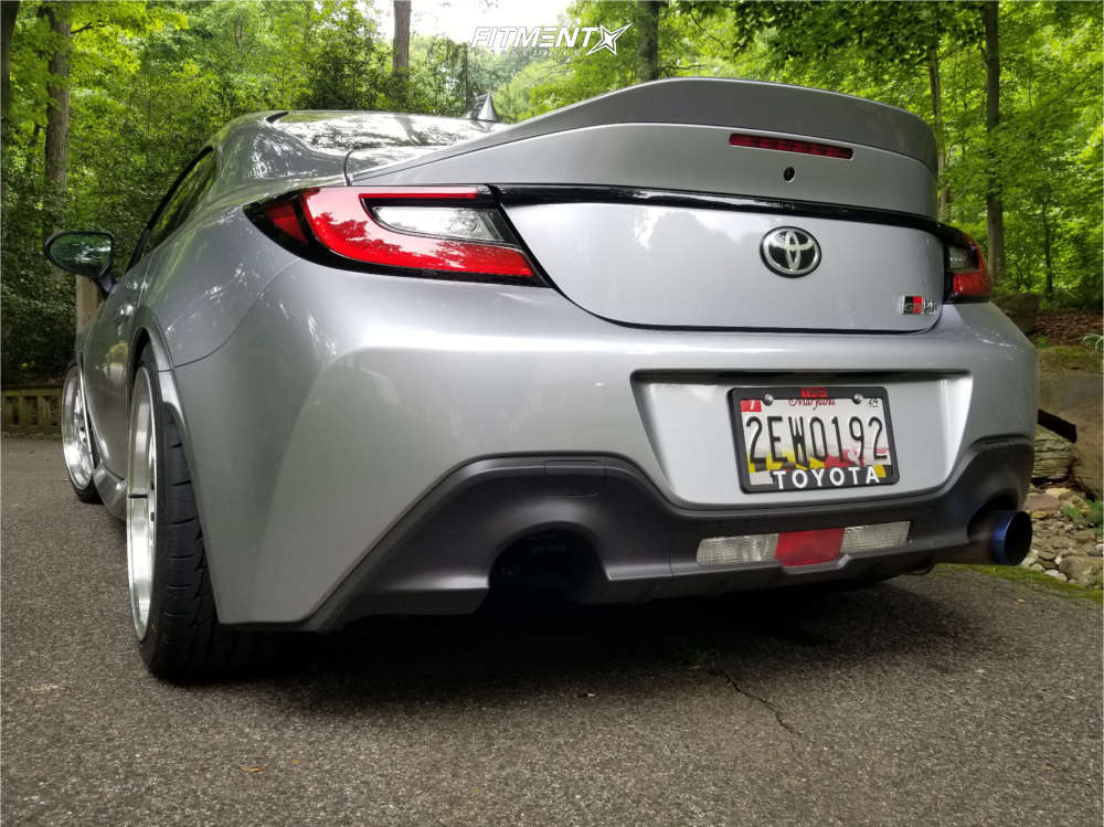 2022 Toyota GR86 Premium with 18x8.5 Aodhan Ah02 and Firestone 225x40 ...