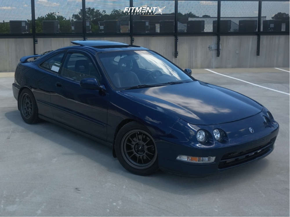 1997 Acura Integra LS with 15x7.5 Konig Hypergram and Nitto 205x50 on ...