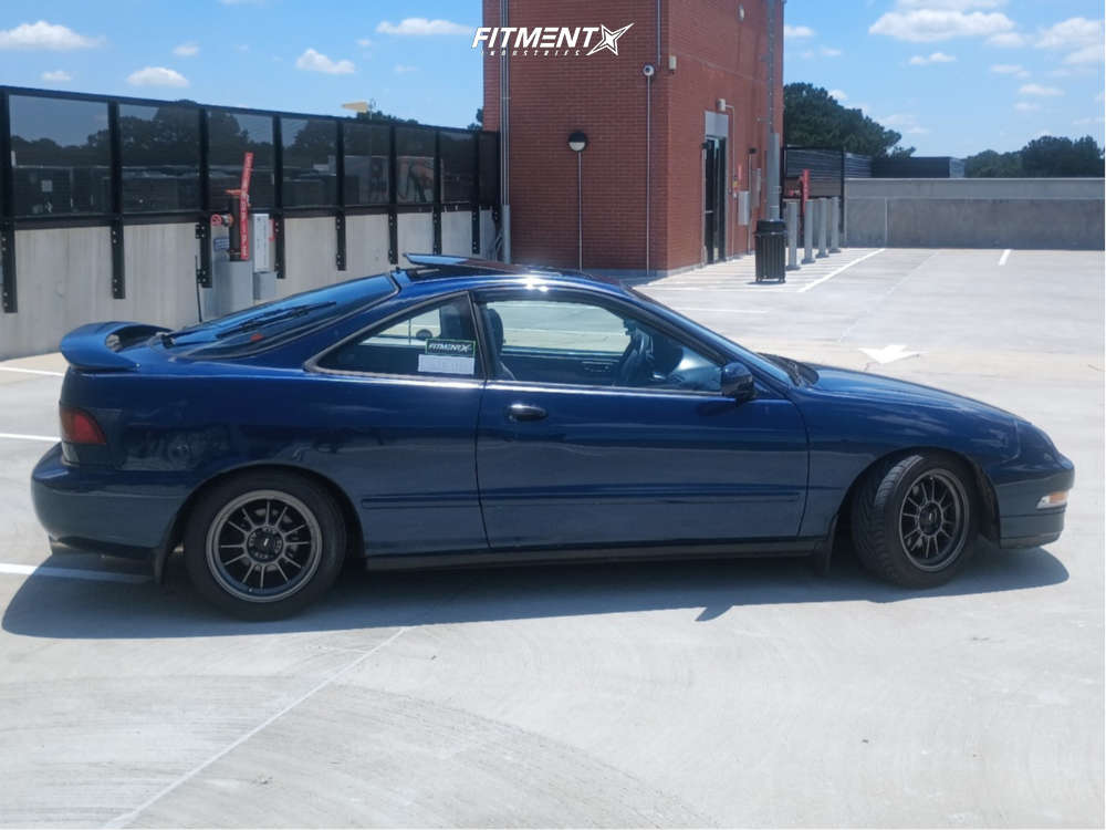 1997 Acura Integra LS with 15x7.5 Konig Hypergram and Nitto 205x50 on ...
