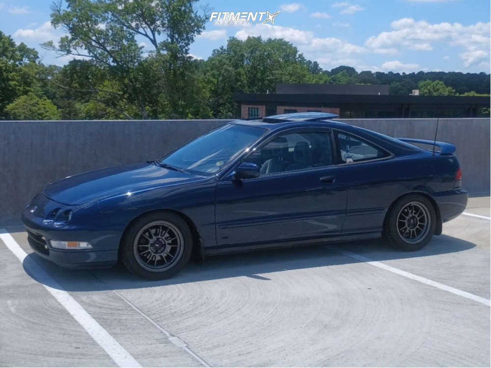 1997 Acura Integra LS with 15x7.5 Konig Hypergram and Nitto 205x50 on ...