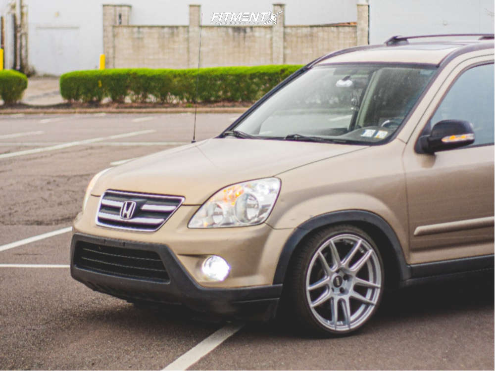 2005 Honda CR-V SE with 18x8.5 ESR Cs8 and Lexani 215x30 on Coilovers ...