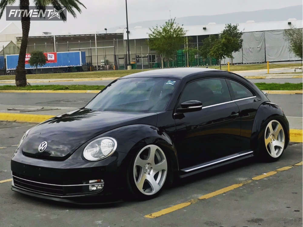 2015 Volkswagen Beetle Sportline with 19x8.5 Rotiform Tmb and Nitto ...