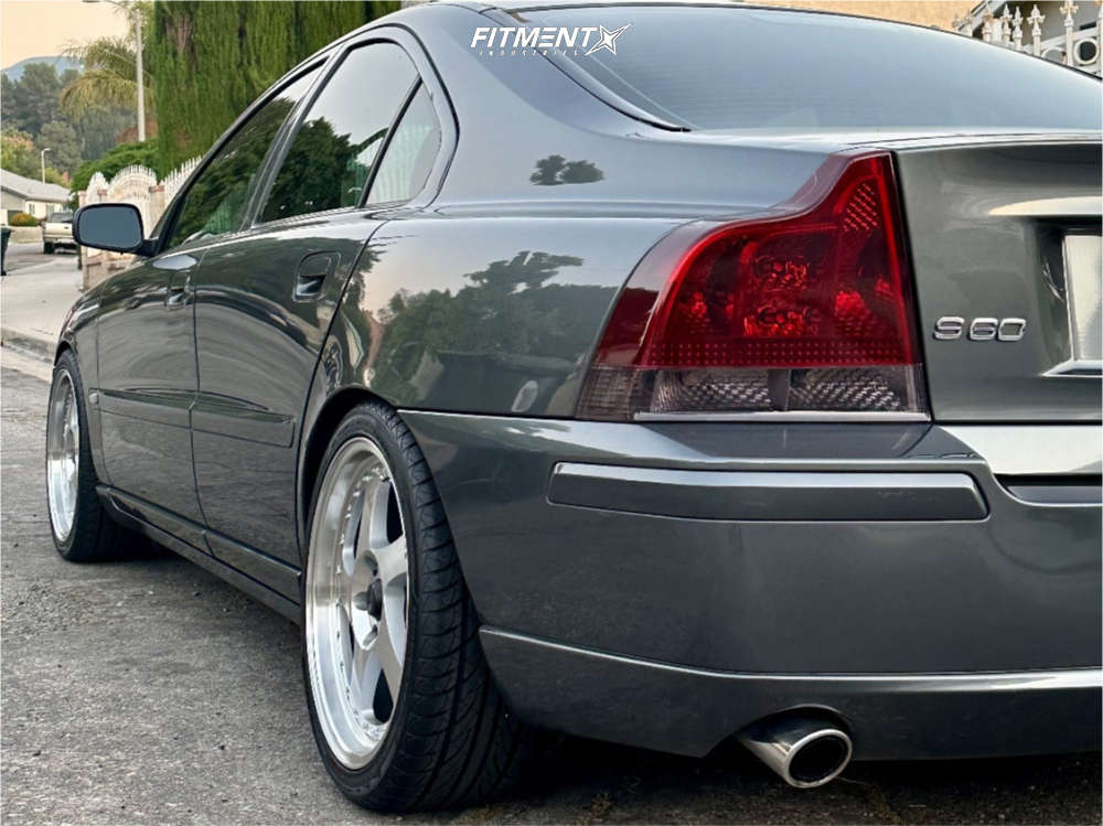 2006 Volvo S60 2.5T with 18x8 Vors Vr2 and Summit 225x40 on Lowering ...