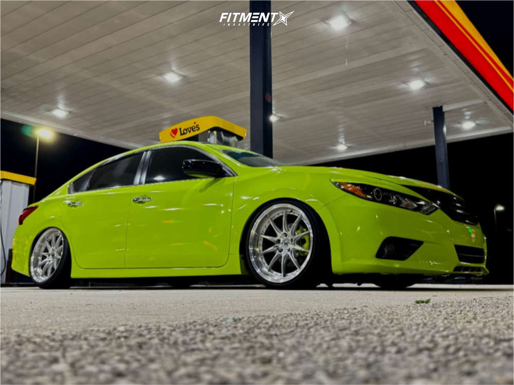 2016 Nissan Altima SR with 19x9.5 Aodhan Ds07 and Lexani 235x35 on ...