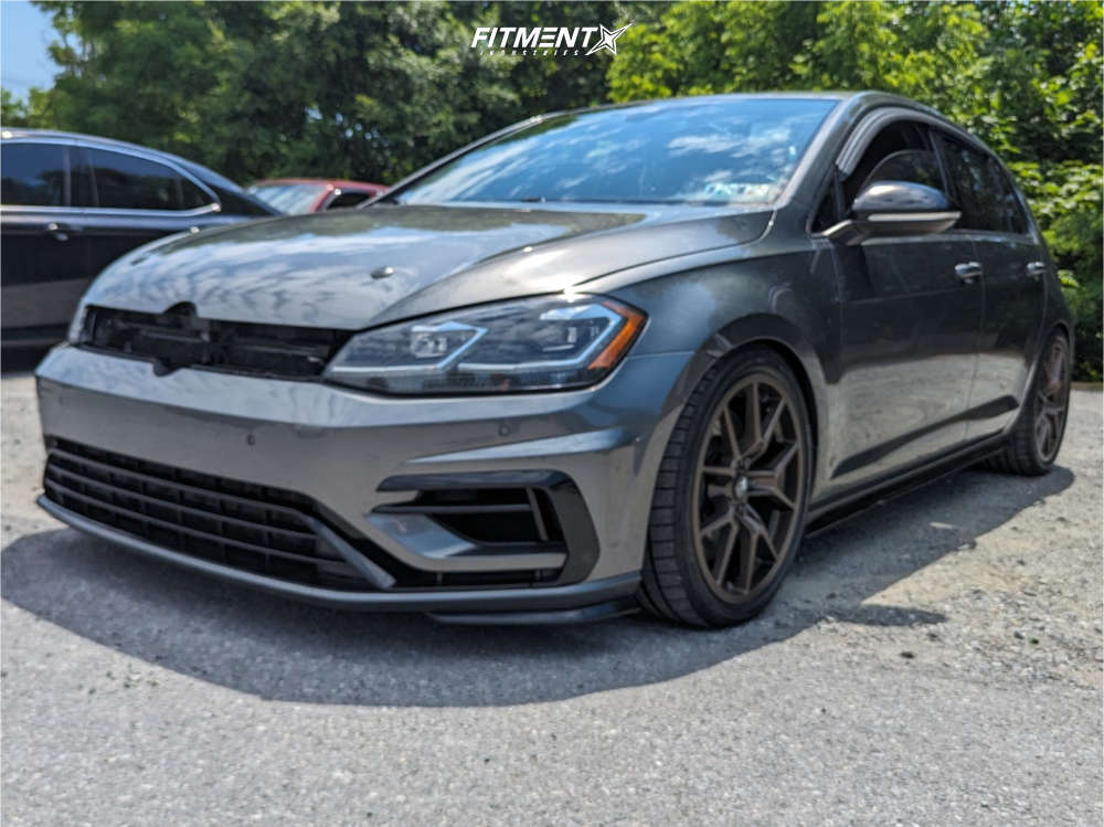 2019 Volkswagen Golf R Base with 18x8.5 Neuspeed Rse10 and Bridgestone ...