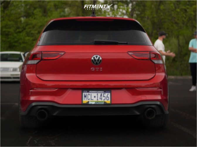 2023 Volkswagen GTI SE with 18x8.5 Konig Ampliform and Continental ...