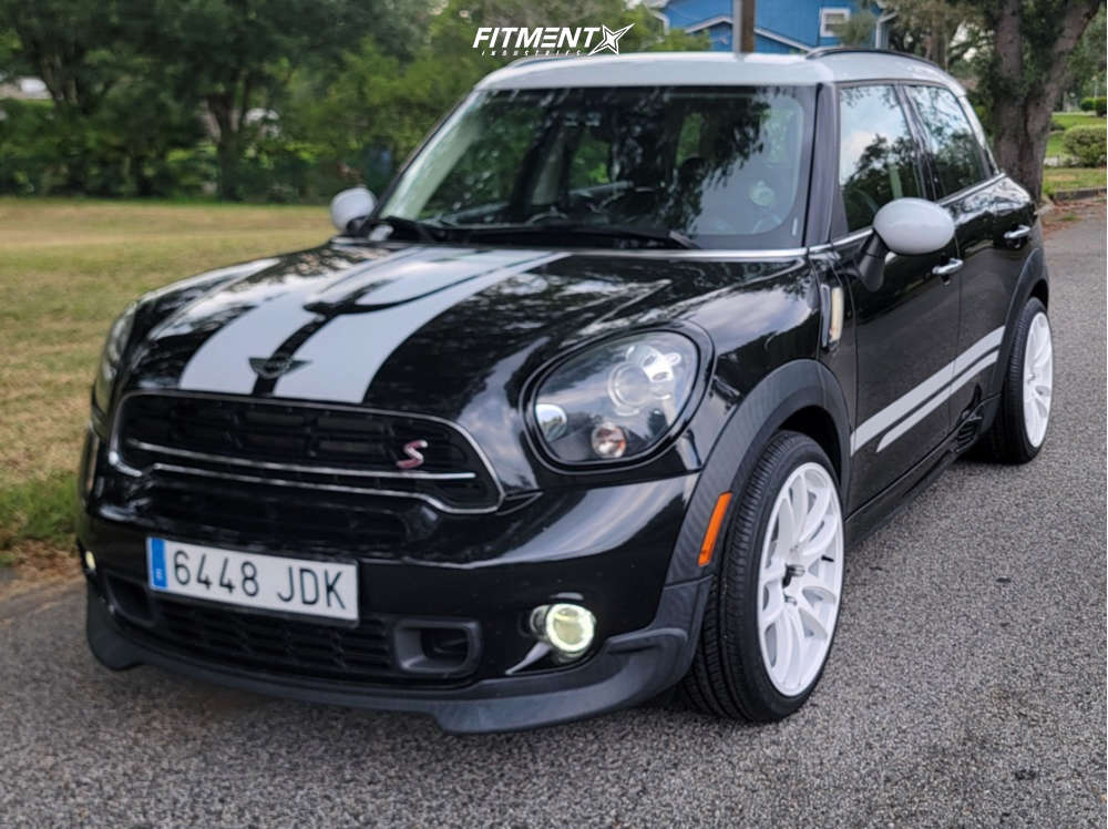 2015 Mini Cooper Countryman S with 19x8.5 Vors Tr4 and Bridgestone ...