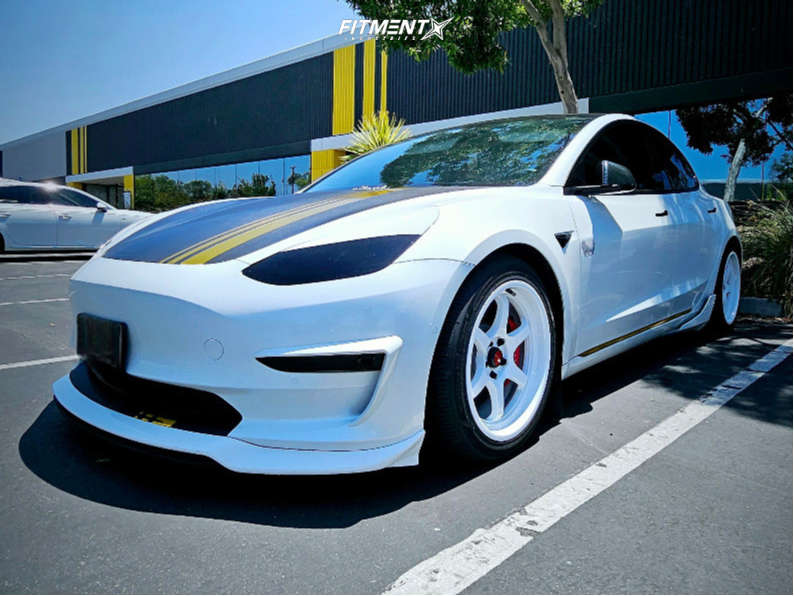 2021 Tesla 3 Performance with 18x9.5 Aodhan Ah08 and Hankook 255x40 on ...