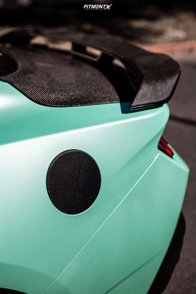 2024 Ford Mustang Dark Horse Premium with 19x10 Rohana RFG-3 and ...