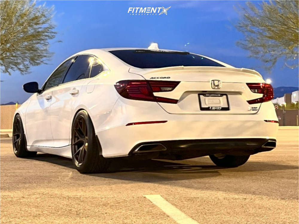 2020 Honda Accord Sport with 18x9.5 Aodhan Aff7 and Continental 255x40 ...