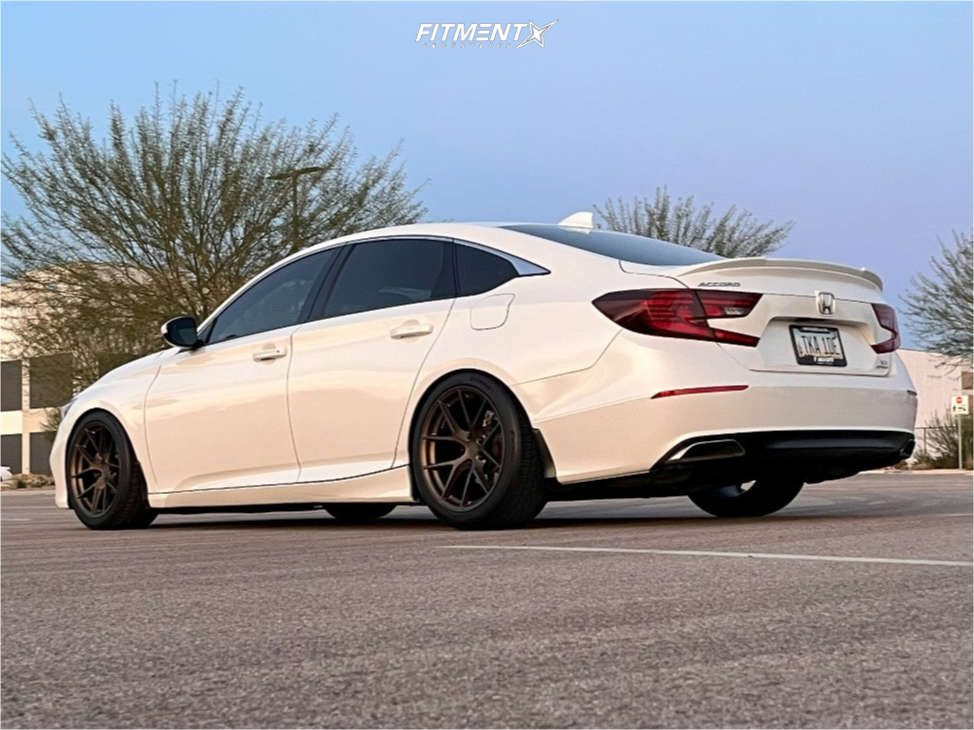 2020 Honda Accord Sport with 18x9.5 Aodhan Aff7 and Continental 255x40 ...