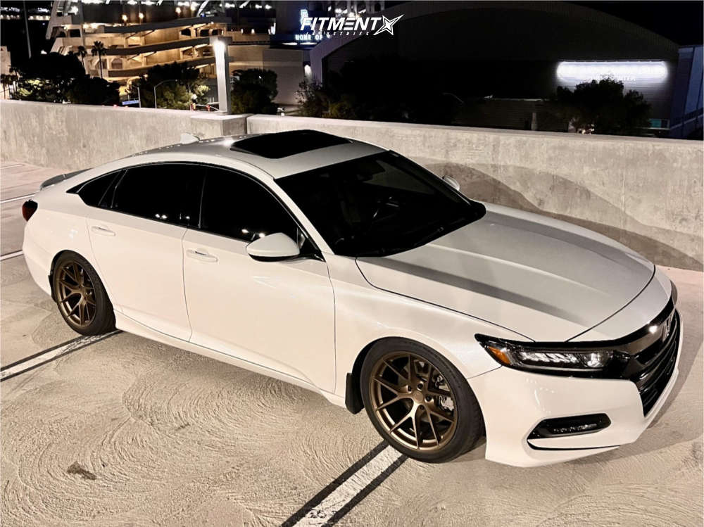 2020 Honda Accord Sport with 18x9.5 Aodhan Aff7 and Continental 255x40 ...