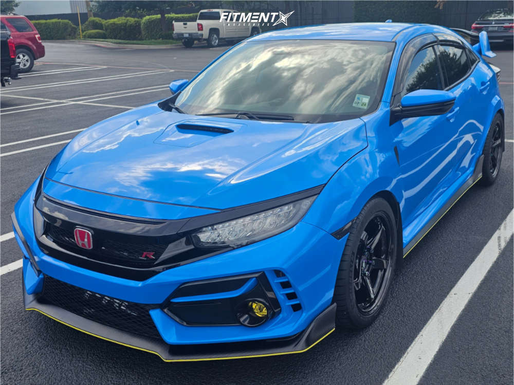 2021 Honda Civic Type R with 18x9.5 Advan Racing Gt Beyond and Michelin ...