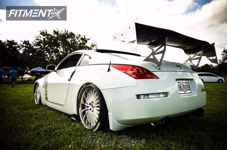 2006 Nissan 350Z Base with 20x8.5 XO New York and Nankang 245x35 on Air ...