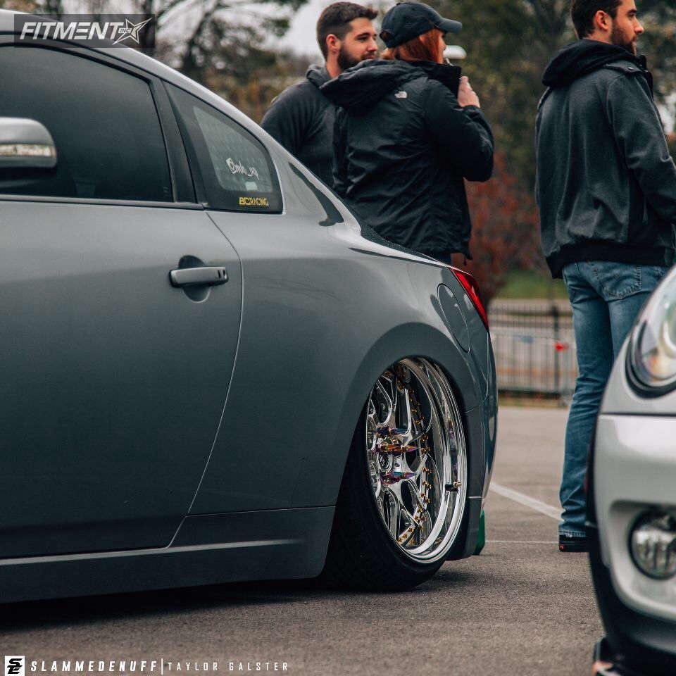 2009 Nissan Altima SL with 19x9.5 Aodhan DS01 and Delinte 225x35 on Air ...