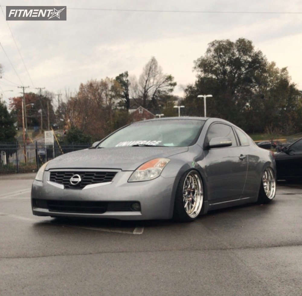 2009 Nissan Altima SL with 19x9.5 Aodhan DS01 and Delinte 225x35 on Air ...