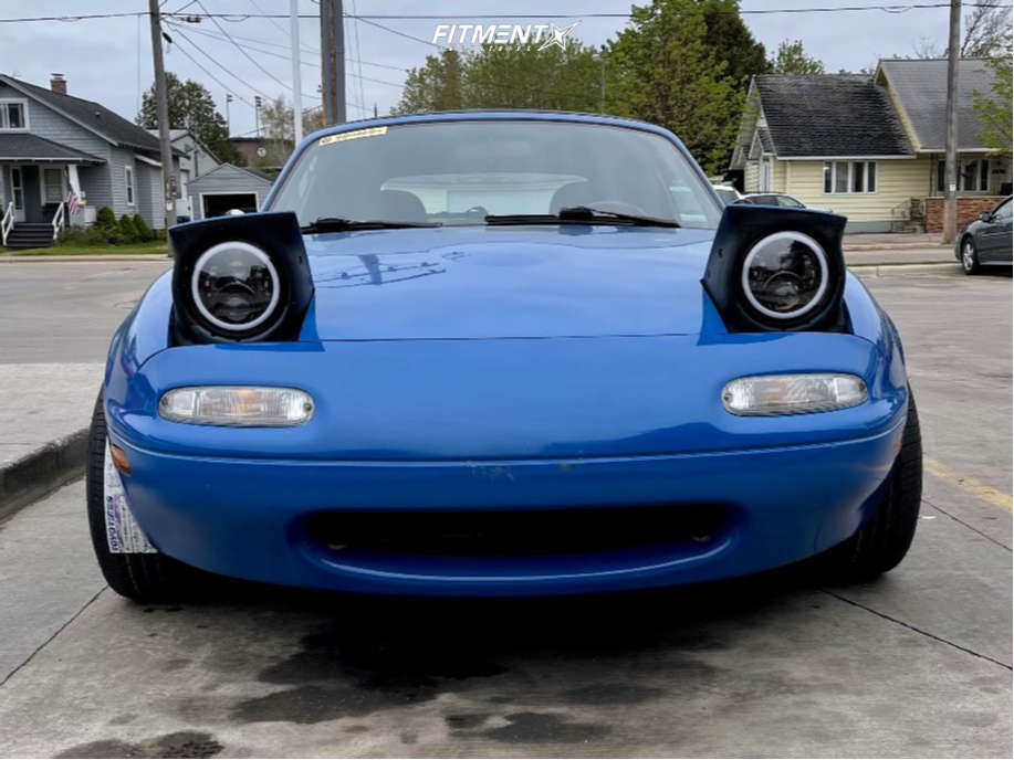 1990 Mazda Miata Base with 15x8 MST Time Attack and Toyo Tires 195x45 ...