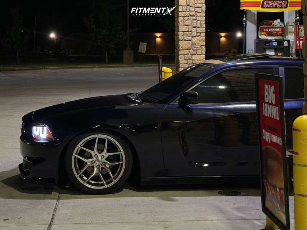 2011 Dodge Charger SE with 20x9 Mach Me4 and Kumho 245x40 on Coilovers ...