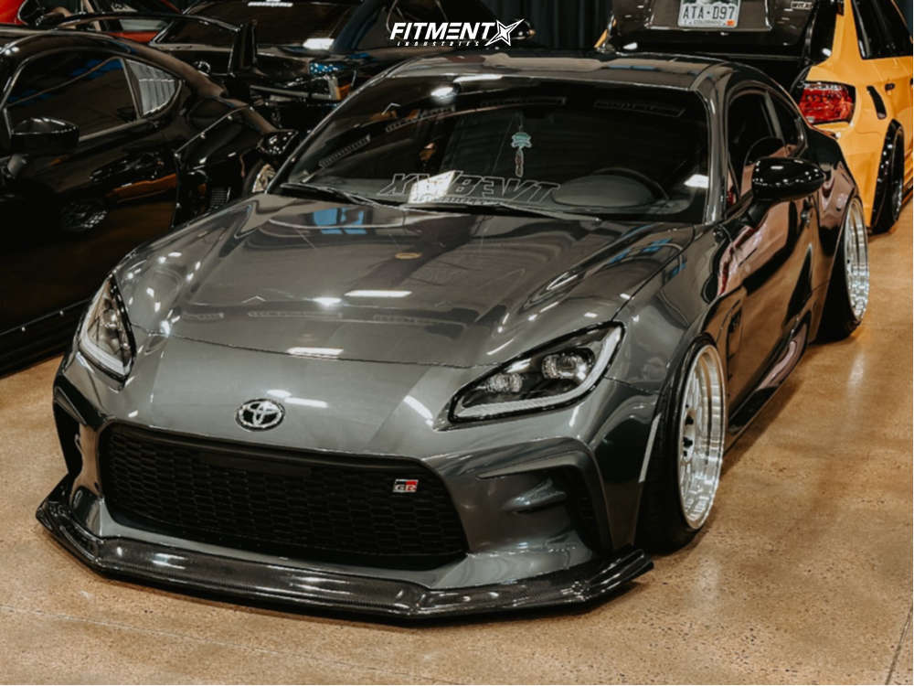 2023 Toyota GR86 Base with 18x9.5 Aodhan Ah02 and Nitto 205x40 on Air Suspension | 3073668 ...