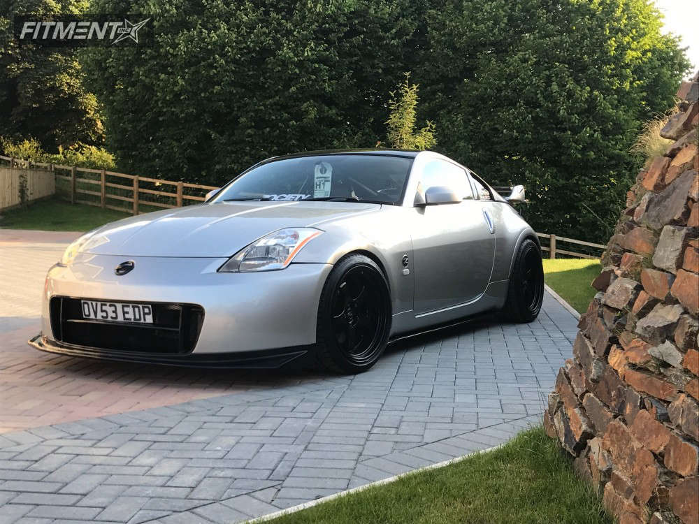 2003 Nissan 350Z Track with 18x9 Rota D2EX and Bridgestone 245x35 on ...