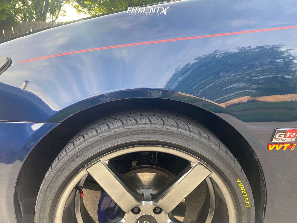 2004 Toyota Camry LE with 20x8.5 JNC Jnc026 and Vercelli 245x35 on ...