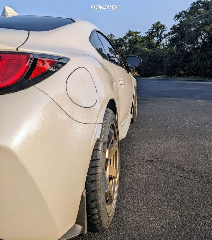 2024 Toyota GR86 Base with 18x8.5 AVID1 Av6 and Michelin 235x40 on Stock Suspension | 3077850 ...