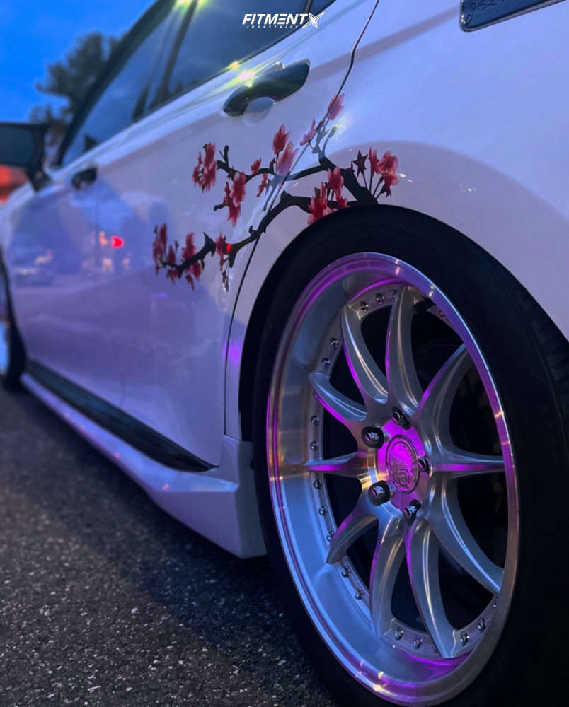 2020 Toyota Camry SE Nightshade with 18x8.5 Aodhan Ds07 and Continental ...