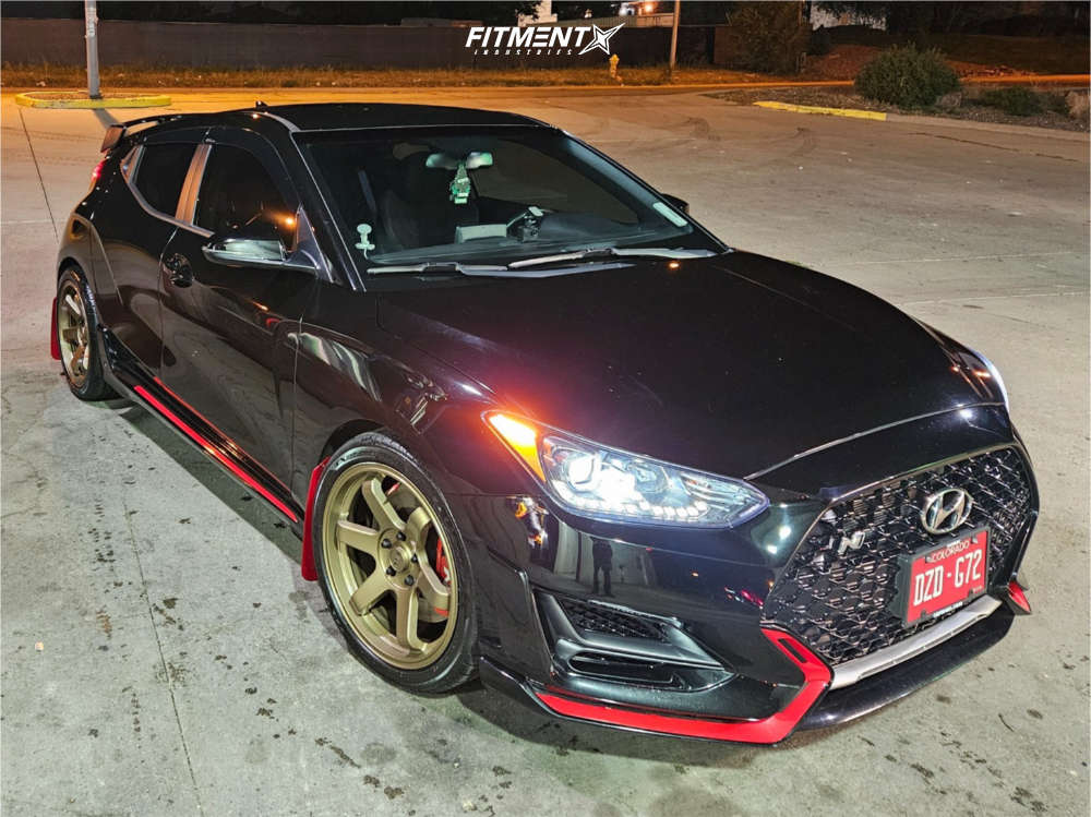 2019 Hyundai Veloster N Base with 18x8.5 F1R F106 and Lexani 255x35 on ...