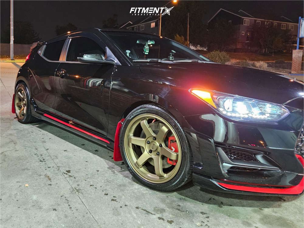 2019 Hyundai Veloster N Base with 18x8.5 F1R F106 and Lexani 255x35 on ...