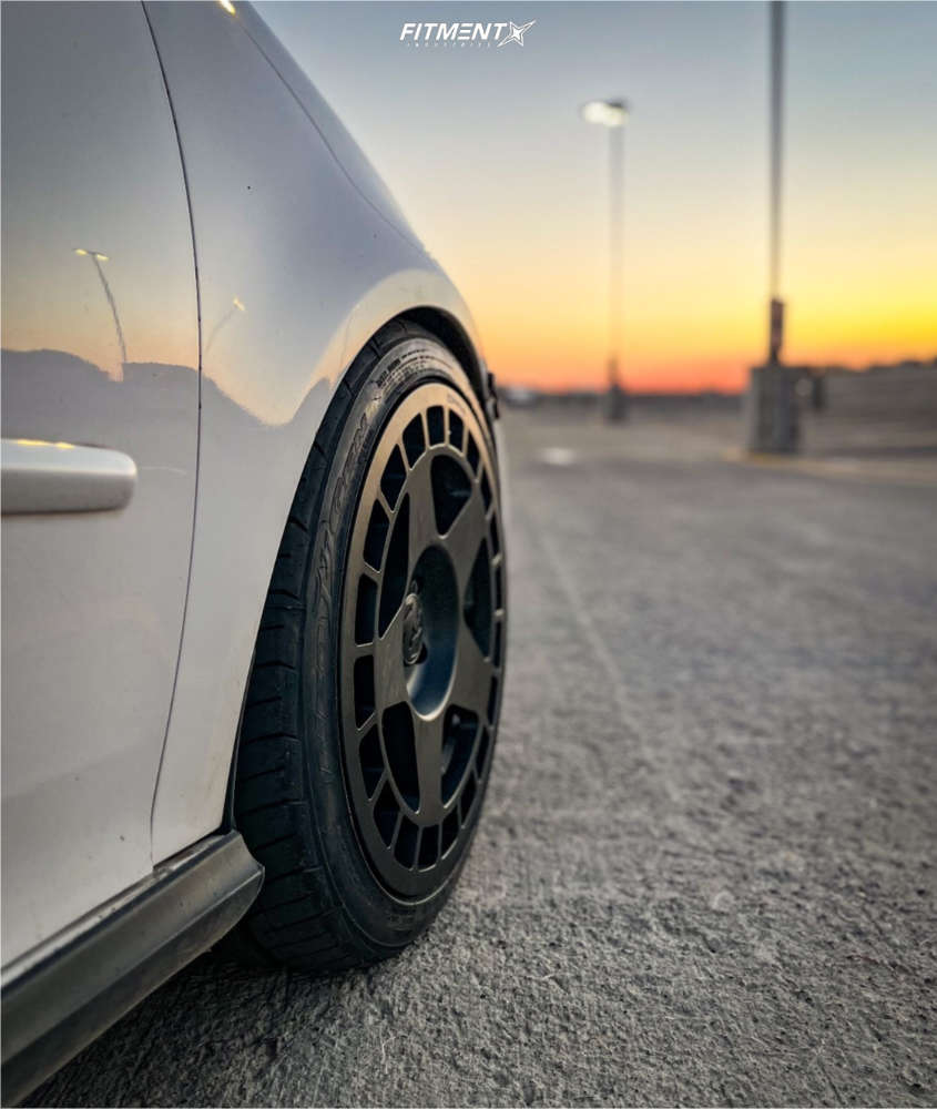 2008 Volkswagen GTI Base with 18x8.5 Fifteen52 Turbomac and Nitto ...