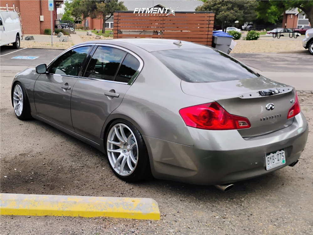 2009 INFINITI G37 Journey with 19x9.5 Vors Tr4 and Vercelli 255x35 on ...