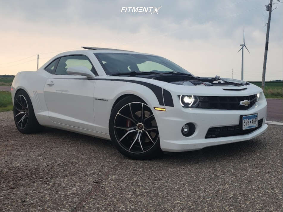 2010 Chevrolet Camaro SS with 20x10 Curva C42 and Lexani 275x40 on ...