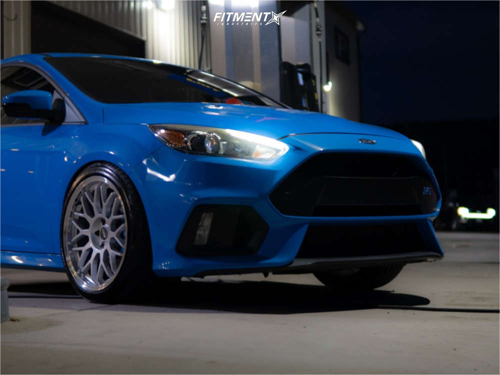 2016 Ford Focus RS with 19x9.5 ESR Ap1 and Lancaster 245x40 on Stock Suspension | 3103690 ...
