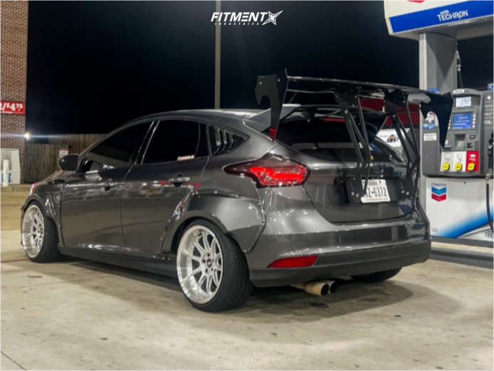 2017 Ford Focus SE with 18x10.5 ESR Cs12 and Nexen 245x35 on Coilovers ...