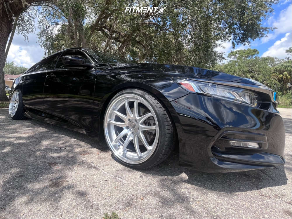 2018 Honda Accord Sport with 19x9.5 Aodhan Ds02 and Accelera 215x35 on ...