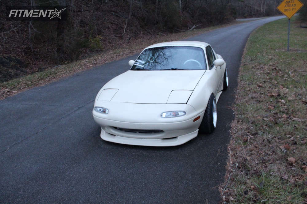 1993 Mazda MX-5 Miata Base with 15x9 Rota Kyusha and Federal 195x45 on ...