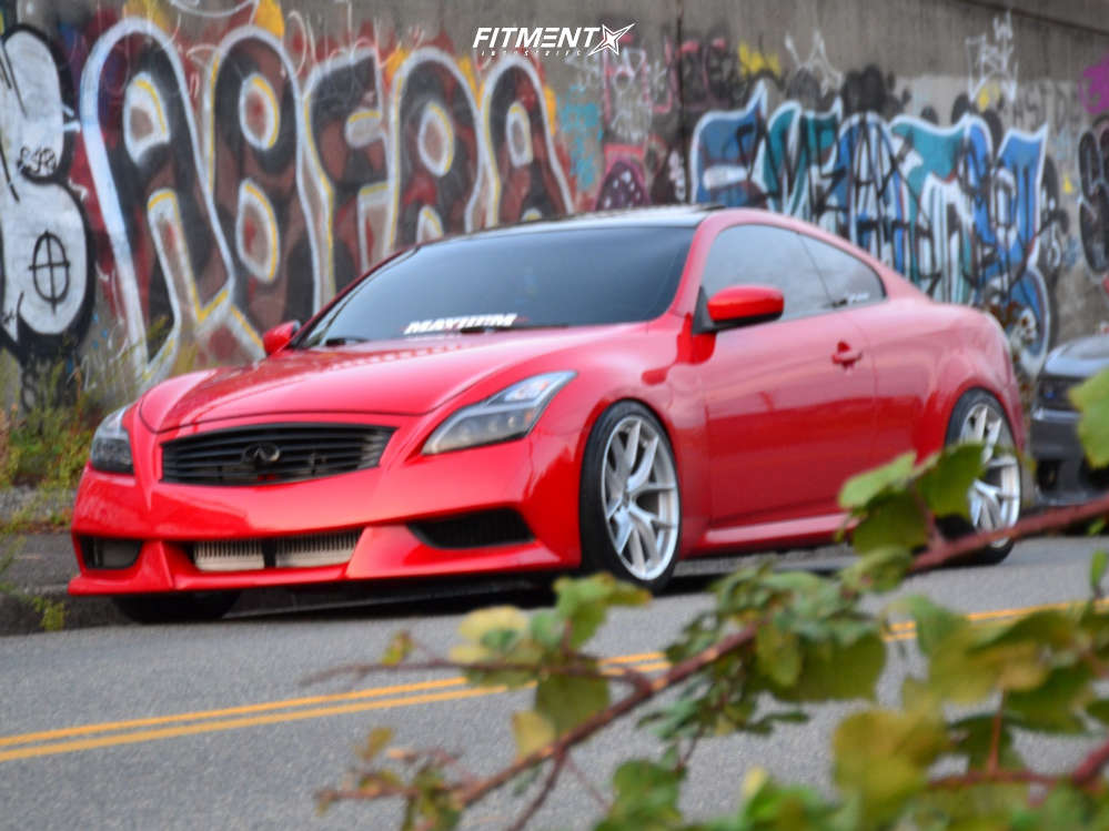 2010 INFINITI G37 Sport with 19x9.5 ESR Rf2 and Michelin 245x40 on ...