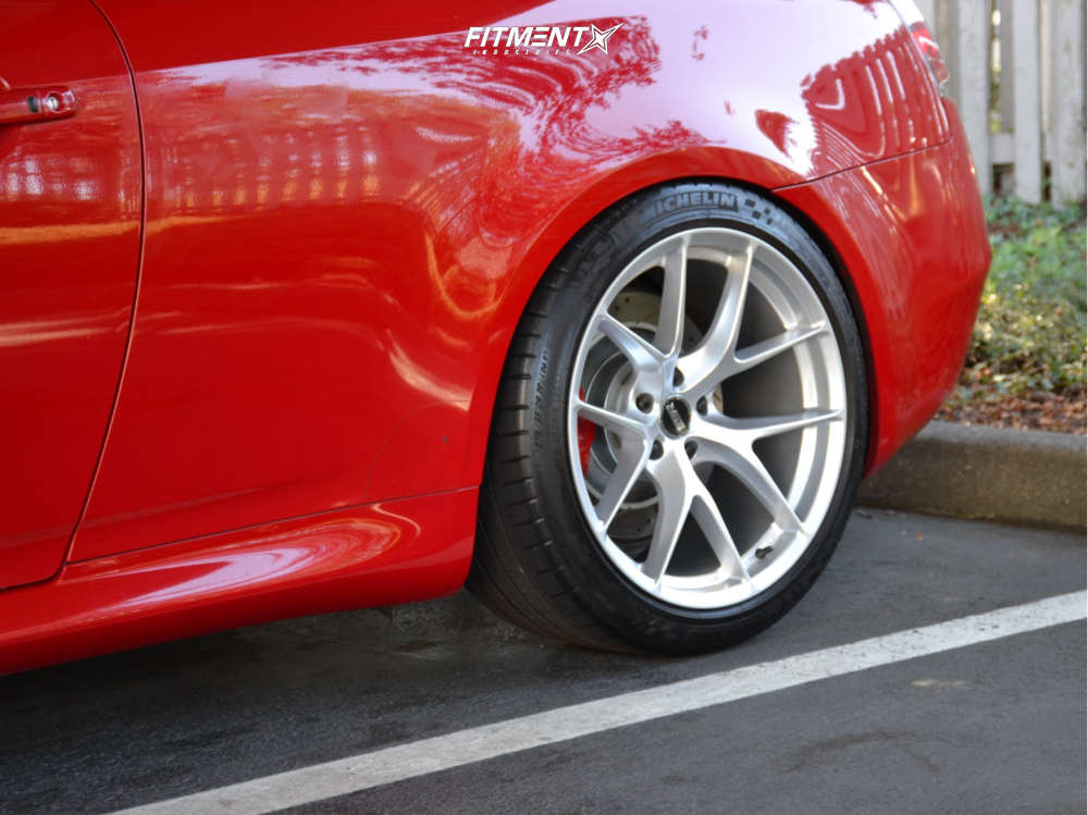 2010 INFINITI G37 Sport with 19x9.5 ESR Rf2 and Michelin 245x40 on ...