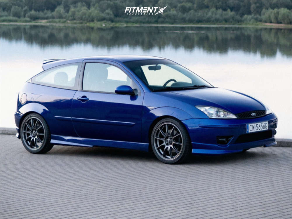 2002 Ford Focus SVT with 18x7 OZ Racing Hyper Gt Hlt and Bridgestone ...