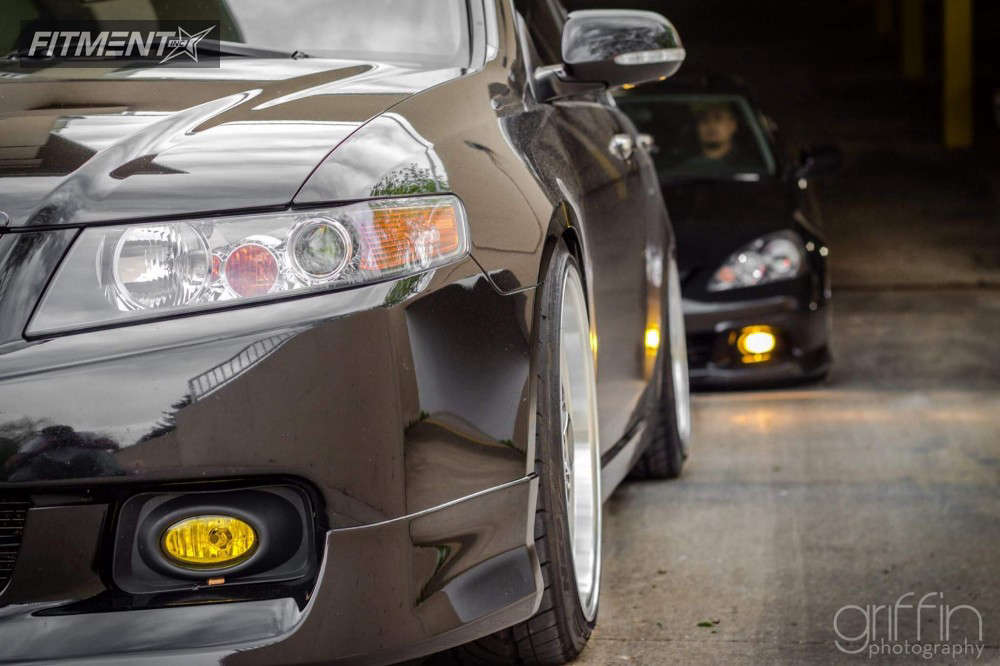 2005 Acura TSX Base with 18x8.5 JNC Jnc004 and Nitto 215x40 on Coilovers | 312057 | Fitment ...